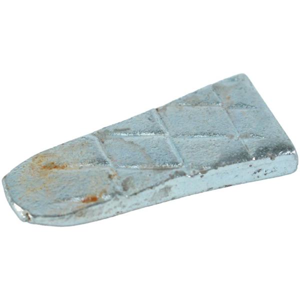 【発売日：2017年10月30日】【特長】段付き。【用途】小型鍬・小斧・ヨキ等。【注意事項】使用中にがたつきの出た場合、再度、くさびをしっかりと打ち直してください。【仕様】・サイズ（mm）：35×14×5・質量（g）：12・仕様：小鍬用・タ...