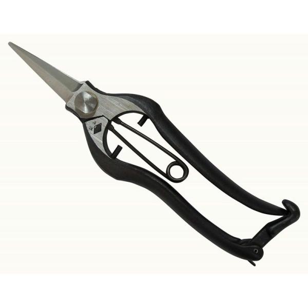 【発売日：2017年10月30日】●果樹・園芸の芽切り、小枝切り又は、草花の茎切りにご使用ください。 ●生木4mmまで切れます。 サイズ:185mm質量:約185g材質:鍛造炭素鋼替えバネ:A-602芽切鋏/越路/シノギ付芽切鋏/金止200...