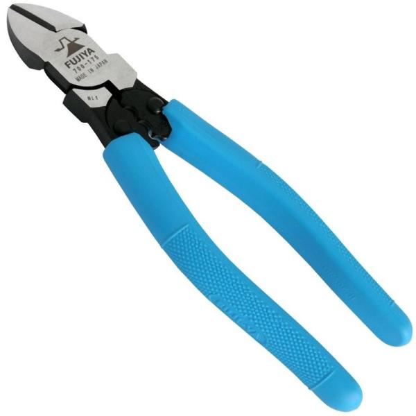 【発売日：2017年10月30日】●偏芯テコ機能で従来製品よりも軽く切断出来ます●ピアノ線の切断も可能です●グリップの付け根の圧着機能で端子を簡易圧着できます●高性能特殊鋼に独自の熱処理を施し、切れ味・耐久性に優れています700-175/ハ...