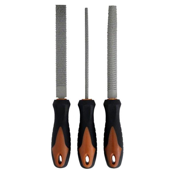 【特長】●滑りにくいエラストマーグリップ。●鉄工用ヤスリ３本セット。収納ケース付。【用途】木材の粗削りや丸穴サイズの拡張など研削加工に最適です。【注意事項】用途以外の使用はしないでください。【仕様】・サイズ（mm）：265×30×30・質量...