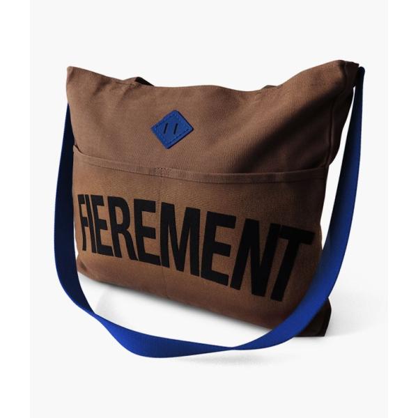 2019 F/W, BLOOD SPORTFIEREMENT REINS TOTE BAG▼ナンバリング・サービス▼バッグの裏面には競馬仕様のゼッケン番号1〜99までの番号の中からお好きな番号をご指定頂けます。ゼッケン番号が不要な場合は「な...