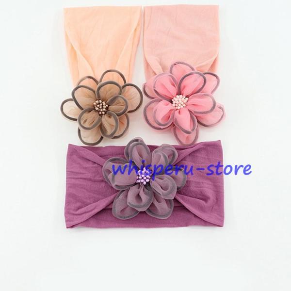 ■ 品名：ベビーヘアバンド■ 素材：ポリエステル ■ カラー：全3色■ 頭周り：34-60CM■ 産地：中国whisperuの人気検索ワード：赤ちゃん ヘアバンド ベビー カチューシャ かわいい ベビーヘアバンド 髪飾り 新生児 キッズ こ...