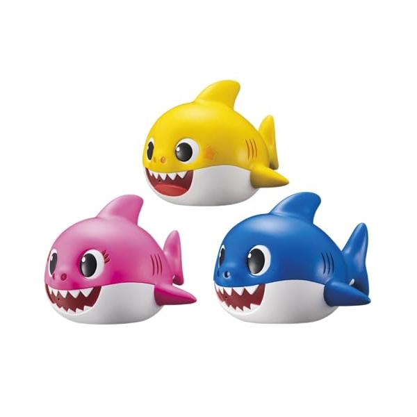 イエロー/-/4971404319202・YouTubeで人気のベイビーシャークのかわいいデザインです。・おふろにぷかぷか浮かべることができる水ピスです。・水の中でおなかを押さえると水が入り、押すと口からお水が出ます。・ベイビシャーク、マミ...