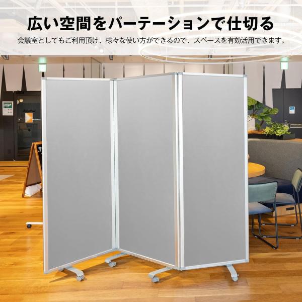 ぴったりたためて省スペースで収納できます。ストッパー付キャスターで、しっかり固定ができ移動もラクラク。