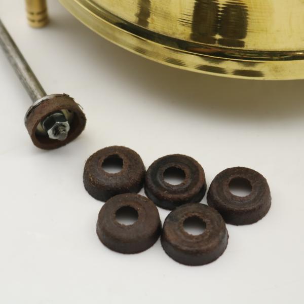 武井バーナーパープルストーブパーツ　501a用  革ポンプカップ■5個セット 新品高品質本革、oiled（オイル漬け）ポンプカップなので、すぐに使用できます。しっかりとした厚みがあり耐久性も抜群です。下記、商品説明に続く