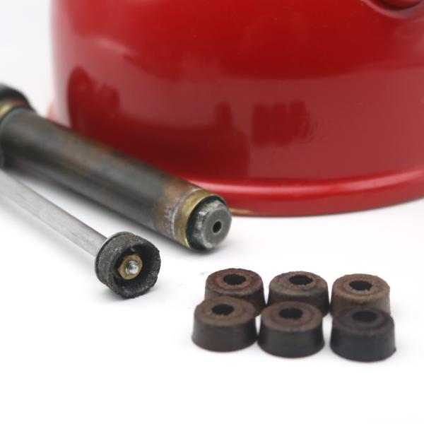 Tilley ティリーランタンMSRストーブ用 ポンプカップ 6個セット　■未使用品Tilleyランプランタン用のポンプカップです。他 MSRガソリンストーブ各種にも適合します。※画像のタンク、ポンプアッセンブリは、イメージです。下記、商品...