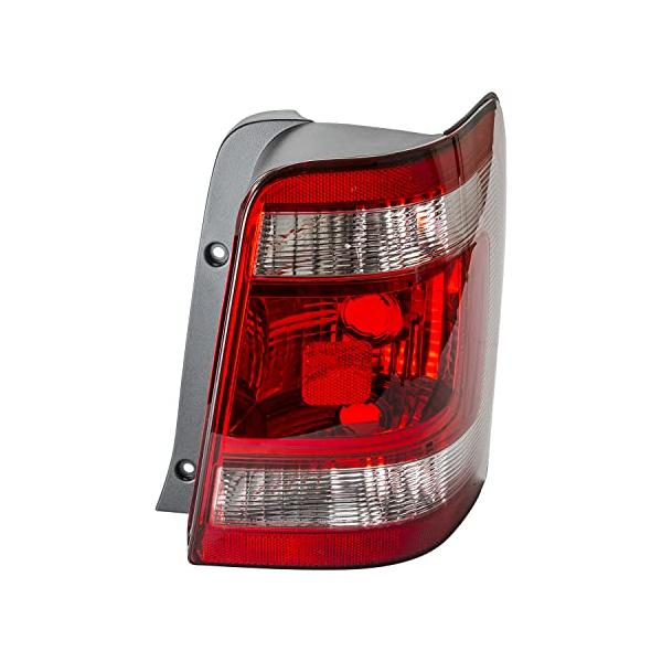 商品名: TYC フォードエスケープ 交換用テールランプ 11-6261-01-9 TYC Right Tail Light Assembly Compatible with 2008-2012 Ford Escapeブランド: TYC高さ...