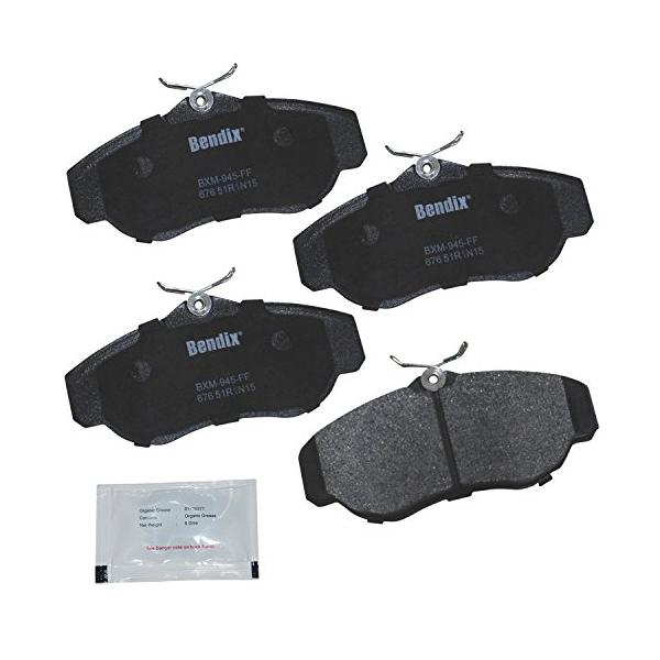 商品名: Bendix プレミアム銅フリー CFM676 セミメタリック ブレーキパッド(フロント) Bendix Priority1 CFM676 Semi-Metallic Front Brake Pads for Land Rover...