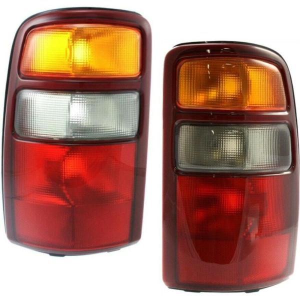 商品名:  Ulsrkell 2pcs Tail Light Assembly Set Rear Left Right Red Clear Brake Lamps for Tahoe 00-03 for Yukon 00-03 for Su...