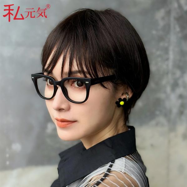 【商品のご紹介】 こちらはご注文いただいた後に美容師が1つ1つ丁寧にカットしてお作りする、こだわりのウィッグでございます。耳かけ可能なレイヤーショート＆マッシュショートの2wayが可能です。シースルーバング効果で印象的な目元を演出しつつコン...