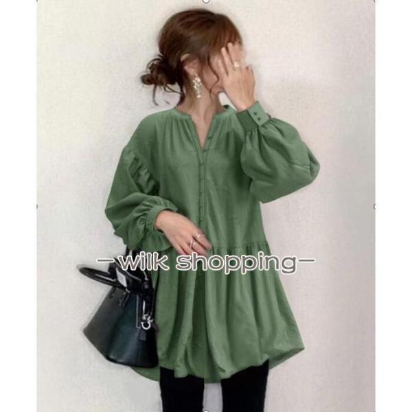 着丈68 肩幅39 袖丈57 バスト98※サイズは人の手によって測っているため、1-3cmの誤差がある場合がございます。予めご了承下さいませい。素材 ポリエステル生産国 キーワード ブラウス 長袖 シャツ トップス シャツブラウス 長袖シャ...