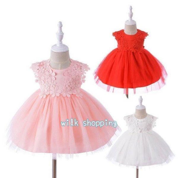 商品説明カラー（写真参考）素材 　綿?ポリエステル　お宮参りや100日祝い、写真撮りやのお誕生日など使い回しができるので重宝します。にもが出ているブランドなので、ぜひお手に取ってみてくださいね。*平置き採寸、多少誤差があります。サイズの確認...