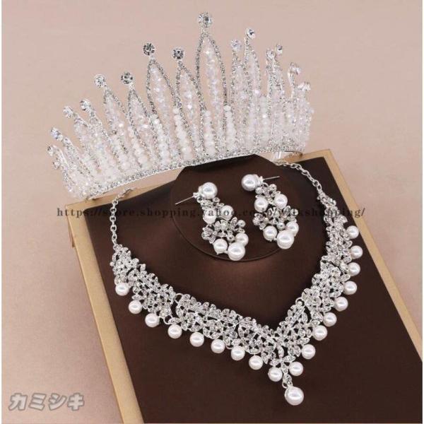 ウェディングの披露宴や二次会ではもちろんの事、 パーティーやイベント等のドレスや衣装にもピッタリです。花嫁さん必見！ウェディングドレス、ブライダル、結婚式、披露宴、仕入先挙式にぴったり！パーティーヘッドドレスとしても活躍！二次会、演奏会、ス...