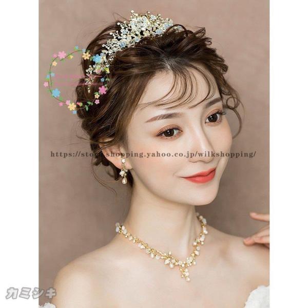キーワード：ティアラ クラウン ヘッドドレス 髪飾り 安い 花嫁 結婚式 飾り ヘアアクセサリー カチューシャ 頭飾り ブライダル 披露宴 二次会 発表会 演奏会 挙式 ブライダル用 ウエディング/ウェデイング 王冠 ジュエリー 高品質 お...