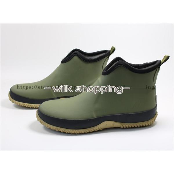 ※こちらの商品は手作りとなっており、表面に多少の凹みやすり傷、汚れ等がある場合がございます。またブーツ表面はキズ?汚れのように見える場合や、独特の臭いが残っている場合がございます。表面の多少の色ムラ、ロゴプリントの位置のズレ、塗装や接着剤の...