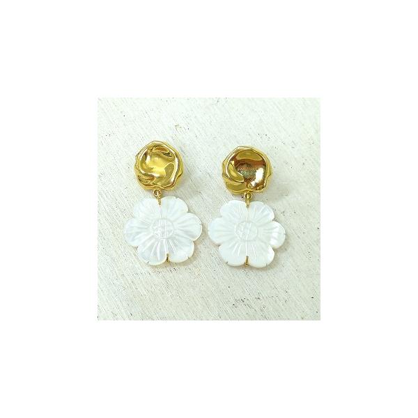 ■商品情報【管理番号】T1006-13-800【アイテム】ピアス【対象】レディース【付属品】なし【商品説明】T1006-13-800TreLIZZIE FORTUNATO リジーフォルトゥナート フラワー ピアス ホワイト ゴールドカラー【...