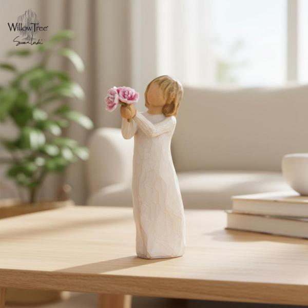 ”「ありがとう」という言葉はほとんど毎日使われる言葉です。見知らぬ人に対してコメントのように使われるときから、両親や友人、先生などからのサポートに対してなされる深い感謝まで - この作品は、あなたが「ありがとう」を言いたくなるそんなすべての...