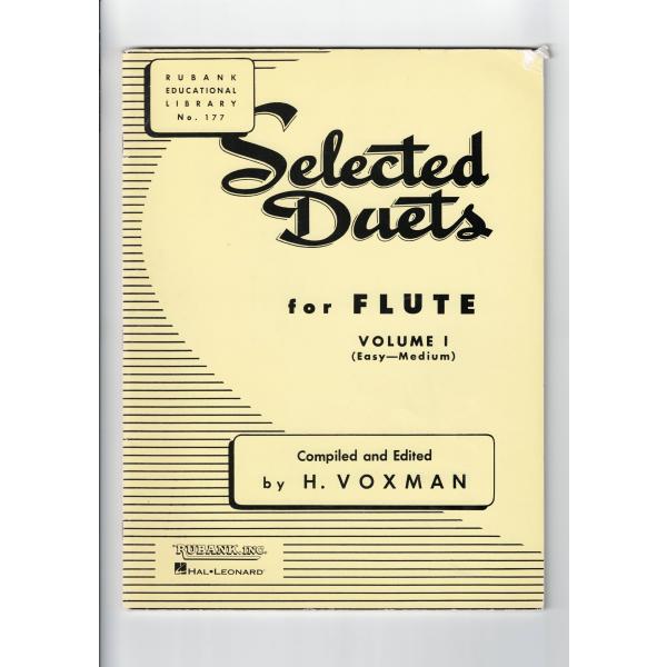 ●　商品について・こちらの楽譜は中古品です。・詳細は画像でご確認ください。●　商品の状態　カバー：少ししわ、傷み、汚れがあります。楽譜：少ししわ、汚れがあります。書き込み：鉛筆で書き込みがあります。備考：破損や汚損のおそれがあるため書き込み...