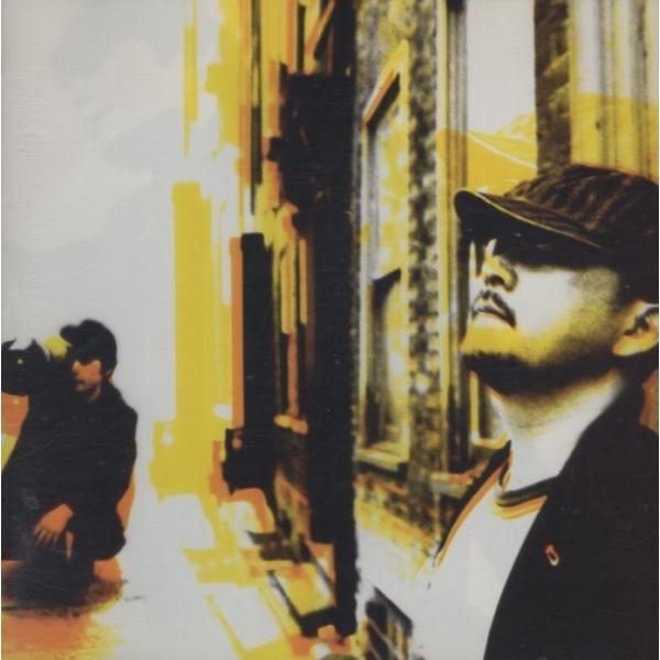 【発売日：2001年12月27日】1.not at all2.ふたりなら3.鏡が映したふたりでも4.アジアンレストランにて5.パラシュートの部屋で6.凛7.C-468.夢の飛礫9.ロケットの樹の下で10.告白