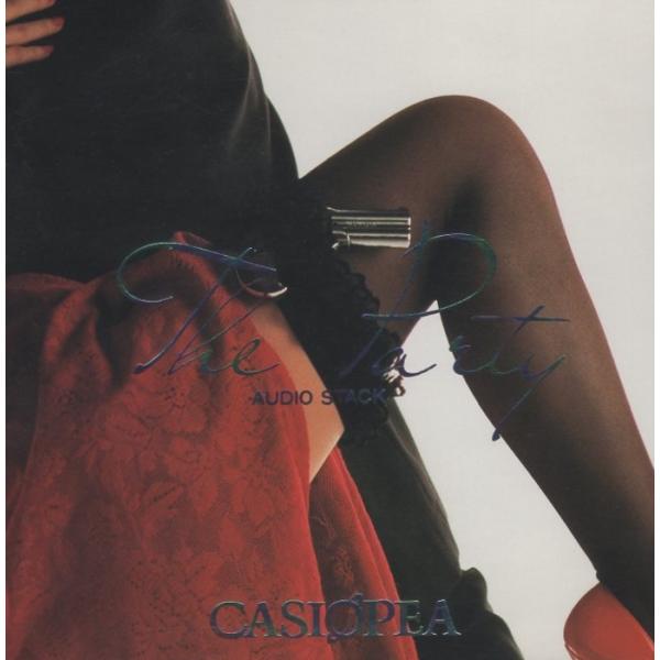 【発売日：1990年06月25日】1. CYBER ZONE2. 青い炎3. ILLUSION4. NOSTALGIA5. FLUSH UP6. STORMY HEARTS7. 目撃者8. ROMANCING9. ときめき10. GOLDE...