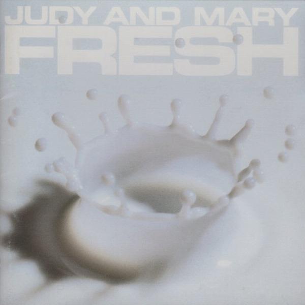 【発売日：2000年03月23日】01. POWER OF LOVE02. BLUE TEARS03. DAYDREAM04. Hello! Orange Sunshine05. RADIO06. 小さな頃から07. 自転車08. Over...