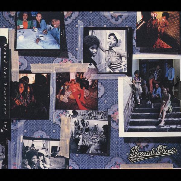 【発売日：1995年12月11日】01.BRAND NEW TOMORROW (Album Version)　02.ALL YOU NEED IS LOVE　03.Xmas dance wiz U (HAPPY NEW YEAR)　04.H...