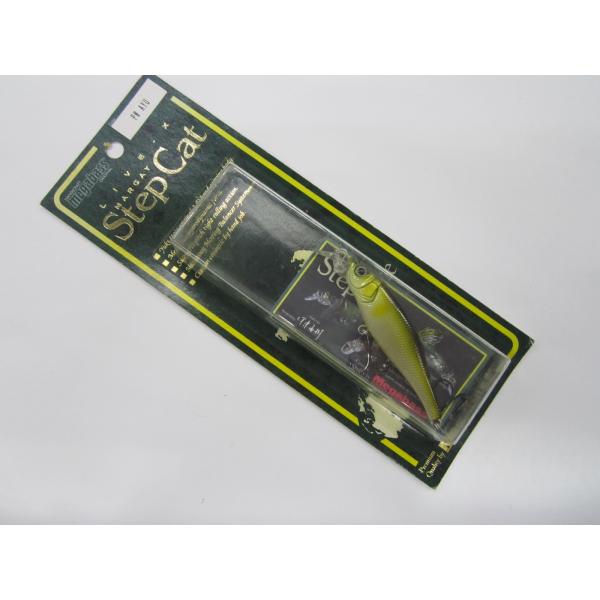 マーゲイ・ステップキャットは、ジャーク＆トゥイッチゲームによって、スピーディなシャローゲームを展開するためのスペシャルメソッドプラグです。ジャークやトゥイッチによって、驚異的な瞬間移動ダートを生み出し、時おり、水面方向に向かってライズアップ...