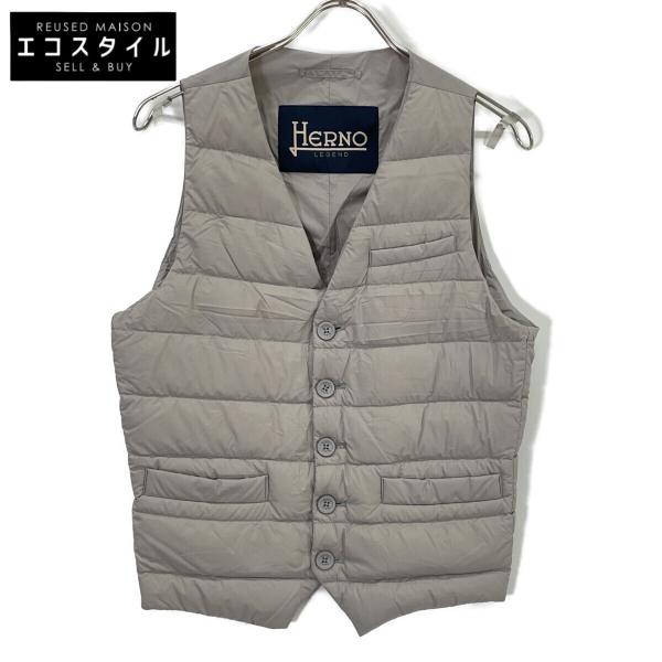 ■商品番号：2777100000180721■商品情報ブランド）ヘルノタイプ）Pl002ULE-19288-1800 アイスグレー インナー ダウン ジレカラー）アイスグレーサイズ）表記サイズ：44肩幅：31.5cm着丈：61cm身幅：45...