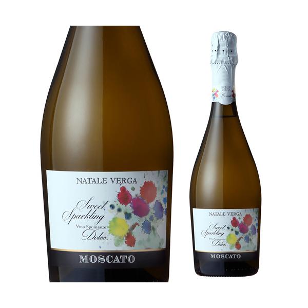 北イタリアの丘陵地帯で栽培された最高品質のぶどうを厳選しました。上品なアロマと細かい泡立ちが長く続く甘口スパークリングワインです。アペリティフとして、または、デザート、フルーツサラダやアイスクリーム等との相性が良い味わいです。“SAKURA...