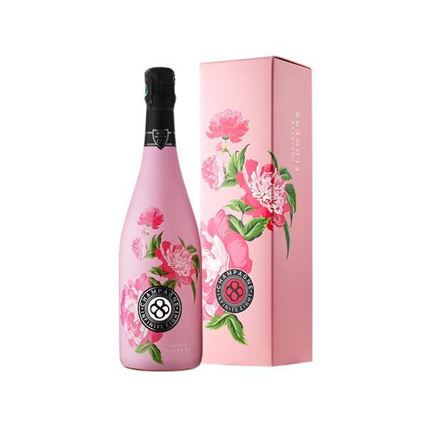 ロゼシャンパーニュを造る2つの過程がある内、「アッサンブラージュ法」で造られたロゼワイン。この方法は、白ワインをベースにごく少量の赤ワインを加えることで、美しいロゼの色合いを生み出しています。フラワーズ ブリュット ロゼは、赤ワインが10%...