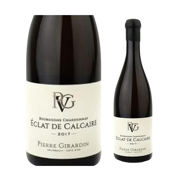 ポマールとヴォルネイの下方区画で育まれた30年樹齢のブドウをブレンドしたもので、ラズベリーやプラム、スミレのフレッシュなアロマが広がります。果実味が豊かで、柔らかなタンニンとともにきれいな酸が調和し、生き生きとした印象を与えます。余韻は心地...