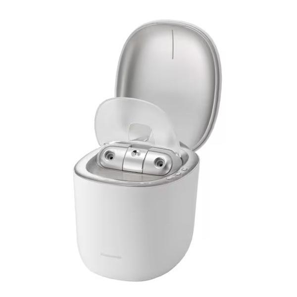 ナノサイズの濃密スチームと化粧水ミストによるダブル保湿ができる美容家電スチームで肌をしっかり温めた後、冷ミストで急速冷却。毛穴の目立ちにくい引き締まったハリ感のある肌へ