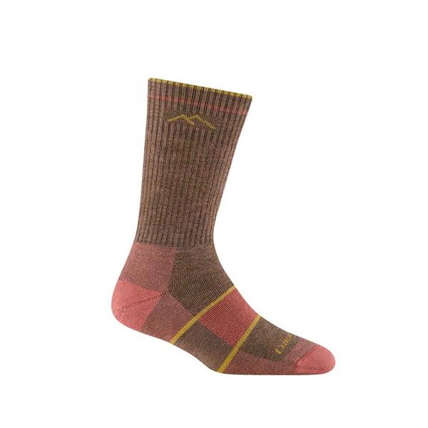 メリノウールをDARN TOUGH VERMONTソックス独自のニッティング技術により密度の高く弾力性のあるループ編みにより高いクッション性で衝撃を吸収します。  DARN TOUGH ダーンタフ ウィメンズ 1908 ハイカーブーツソック...