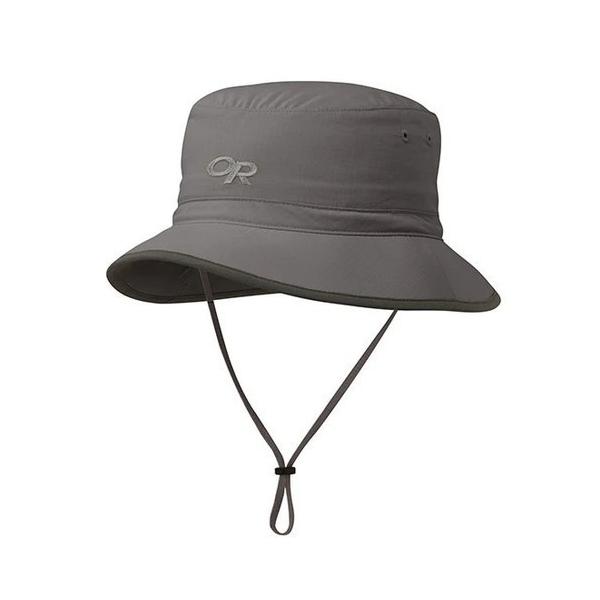 OUTDOOR RESEARCH アウトドアリサーチ サンバケットハットは、 UPF 50+の日焼け防止指数の素材を使用しています。 さらさらした肌触りのよい素材なので、べたつきやすい真夏に 大活躍します。  短いブリムはアクティブなアクテ...