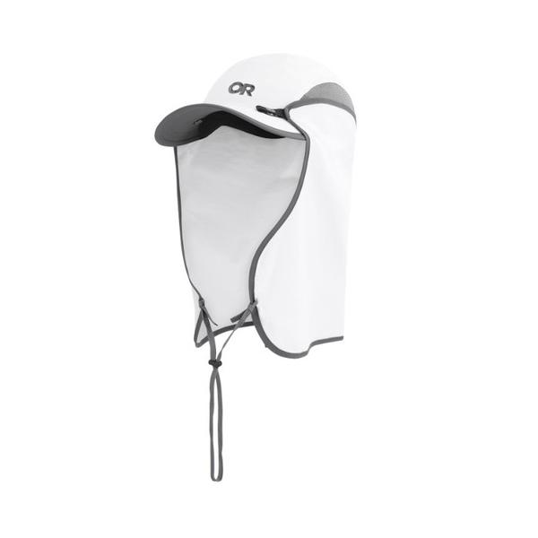 真夏のトレイルの必需品サンランナーキャップは、サイドのメッシュ部がスイフトキャップと同じ素材になり、通気性と軽量性が向上しました。UPF40+の取り外し可能なサンケープには、スナップボタンを使用することでカバー力を高めることができます。  ...