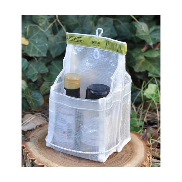 水に強い、軽い、汚れが付着しずらい、付着しても拭いて取れる。 アウトドアに適した素材のPE素材を使用した、中が見える キャンプギア収納ケースシリーズ。  調味料ボトルを４本ほど収納できるケース。 テーブルの上にそのまま置いたり、フックでひっ...