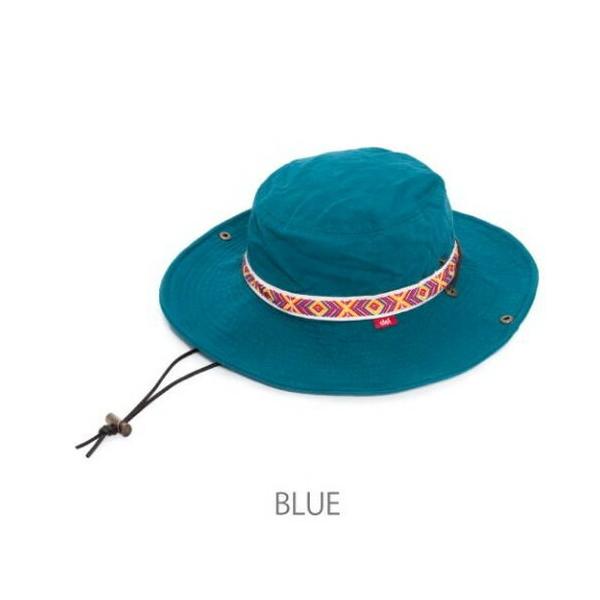 オリジナルのチロリアンテープに綿100％の風合いある生地感を合わせたアイテムのツバにはワイヤーが入っていて、自在にスタイルを変える事ができ、ヒモ部分にはアンティークゴールドカラーのストッパーが付き、汗止めにはClefオリジナルロゴ入りの吸水...