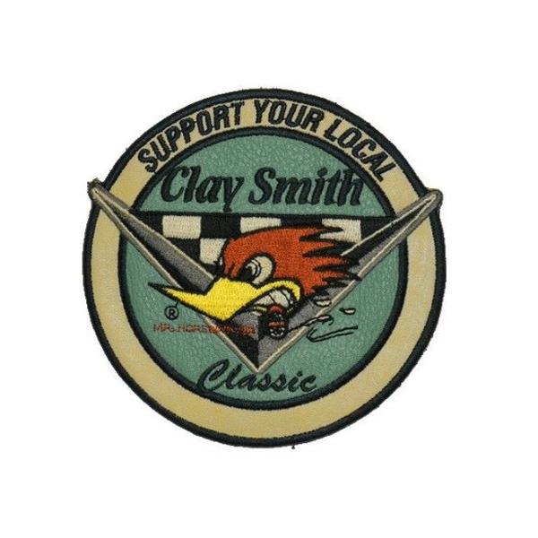 お気に入りのジャケットやバッグにつけて、 カスタマイズしてください 。 アイロンでの張り付けも可能です。  サイズ：12×12cm 表素材：ナイロン／合皮