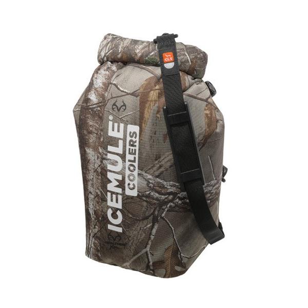 タッパーや弁当箱など四角いものをパッキングしやすい四角底タイプ。内側のムダなスペースを削ることで保冷、保温力を高められます。氷と一緒に350ml缶なら4〜6本、ワインボトルが2本入るサイズです。カラー:リアルツリーカモ容量:9Lサイズ:19...