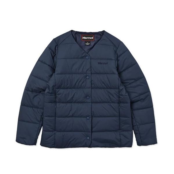 こちらの商品は女性用(WOMEN'S)商品です。  耐久はっ水性に優れた14デニールナイロン生地を 表地に採用し、中綿にプリマロフト?を封入した、 23FWシーズンにリニューアル復刻した ノーカラーパデッドジャケット。  中綿のプリマロフト...