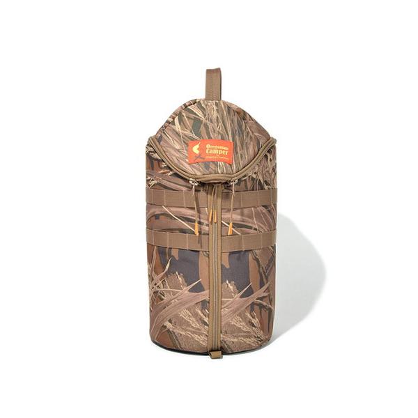 3WAYジップトップにより、取り出しやすく、収納しやすいバーナーシャトルです。バーナーや大型ランタンをしっかり収納。グローブプロテクターや五徳などを収納する際、バーナー本体を傷つけないためのカップが標準装備しています。  ■品　番：OCB ...