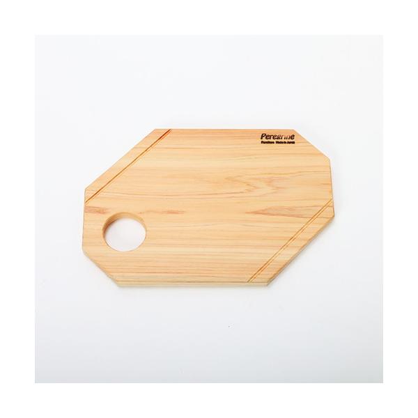 Free Tray 　 自由なお皿カッティングボードのような、パレットのようなトレイのような。使い方自由なお皿です。切ってそのまま手渡しすることでお皿にも早変わり。サムズホールにもなる、親指を入れる穴が空けてあります。人体に安全な浸透性のあ...