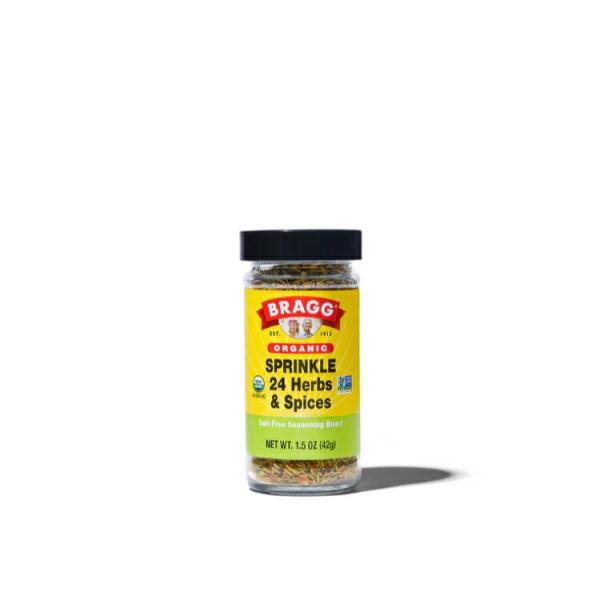 Bragg? Organic Sprinkle で、お気に入りの料理にスパイスを少し加えましょう。1930 年にポール ブラッグが考案したのと同じレシピを使用した、24 種類のハーブとスパイスの風味豊かなミックスで、料理が決して飽きることは...