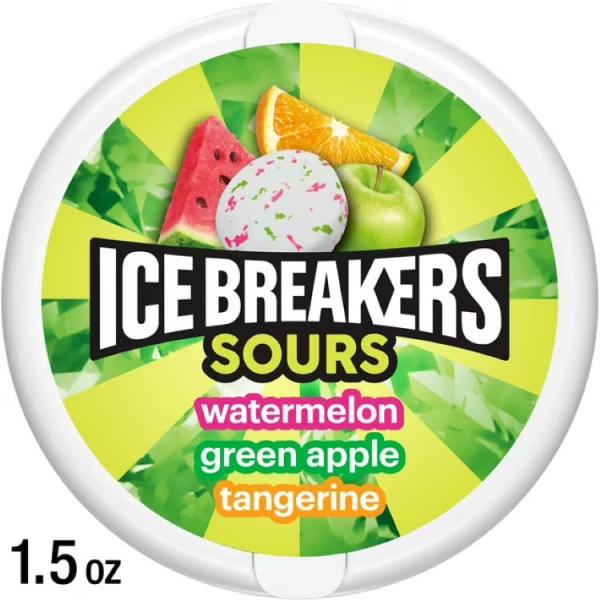 自信に満ちた笑顔にこんにちは！ICE BREAKERS サワーズミントで、フレッシュでフルーティーな息を保ちましょう。シュガーフリーのミントは、フルーティーな美味しさがたっぷり。最高の気分にさせてくれます。青リンゴ、タンジェリン、スイカのフ...