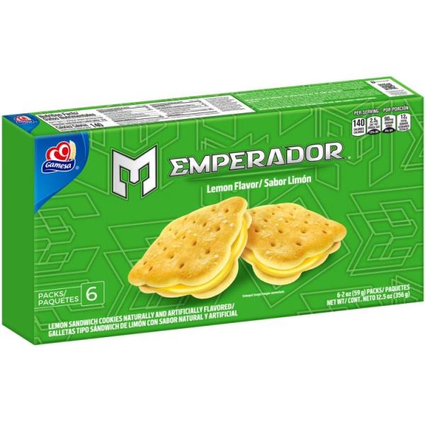 ライムクリーム サンドクッキーは、爽やかなライムの風味が楽しめるサンドクッキーです。ほどよい甘さのクッキーに、ライム風味のクリームを挟み、すっきりとした味わいに仕上げています。 個包装6パック入りで、自宅でのおやつはもちろん、職場や外出先で...