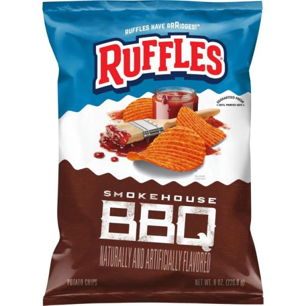 ラッフルズポテトチップス（スモークハウスBBQ味）1袋（8オンス）入り ラッフルズ スモークハウス バーベキュー ポテトチップス ? 復活して定着した定番商品にご挨拶を スモークハウスBBQ - 他には何もありません - ラッフルズの特製リ...