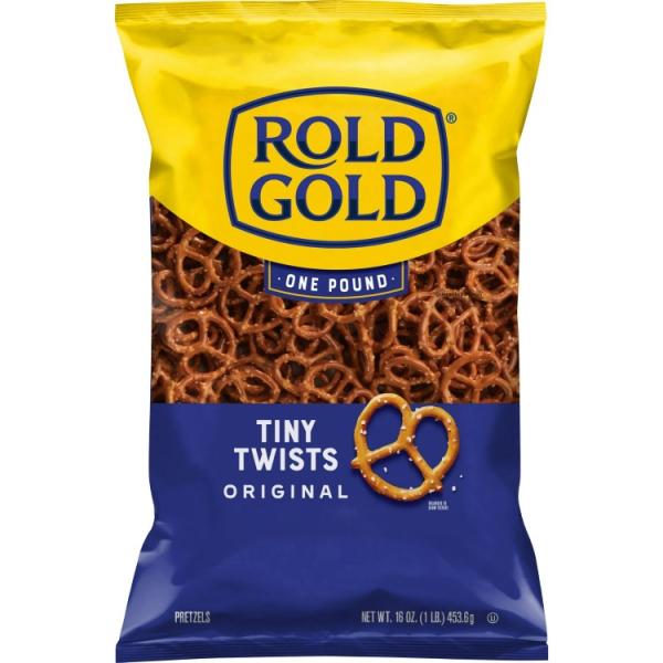 ROLD GOLDプレッツェルは仕事帰りのおやつに最適です 手に取ってそのまま食べたり、フリトレーのディップと一緒に食べたりもできます 美味しく焼き上げたプレッツェルスナック たっぷりとした16オンスのバッグは、パーティーや集まりでシェアし...