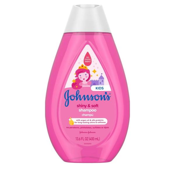 ジョンソン キッズ シャイニー＆ソフト シャンプーは、アルガンオイルとシルクプロテインを配合した子ども用シャンプーです。やさしく洗いながら、髪に自然なつやとやわらかさを与え、なめらかに仕上げます。低刺激処方で、大人用シャンプーよりもマイルド...