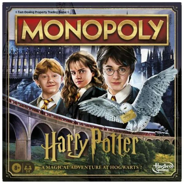 ハリー・ポッターの世界観を取り入れた、特別仕様のモノポリー ボードゲームです。プレイヤーはホグワーツの生徒となり、ゴールデントークンを選び、組分けカードによって各寮に振り分けられてゲームを開始します。ゲーム内では、ホグワーツ城やホグズミード...