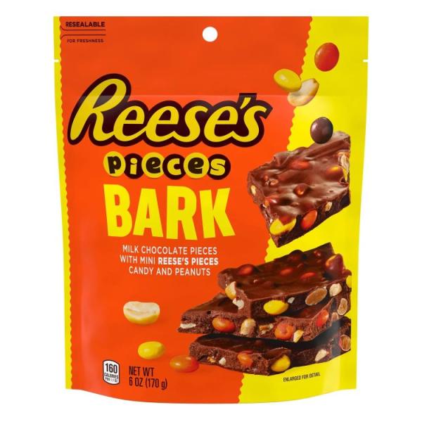 REESE'S PIECES バークミルクチョコレートピース 6オンス袋 1 個とミニ REESE'S PIECES キャンディとピーナッツが入っています。ランチ休憩中、ドライブ中、映画鑑賞中、放課後のおやつに、REESE'S PIECES...